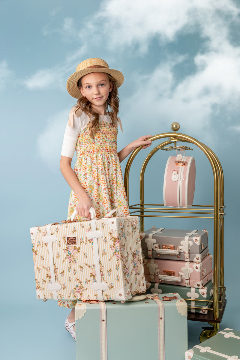 Embroidered smock jumper by Belati– Flying Colors